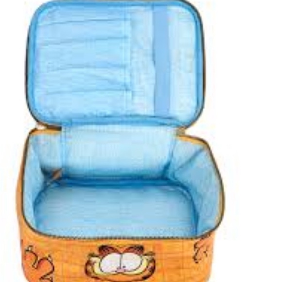 Glamlite | Bags | Glamlite X Garfield Makeup Cosmetics Brush Bag Train ...